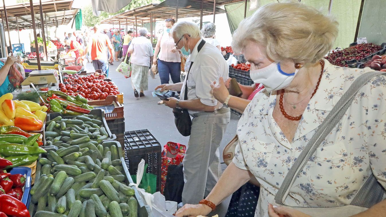 Az idei év slágere lehet a lapos barack és a fekete paradicsom