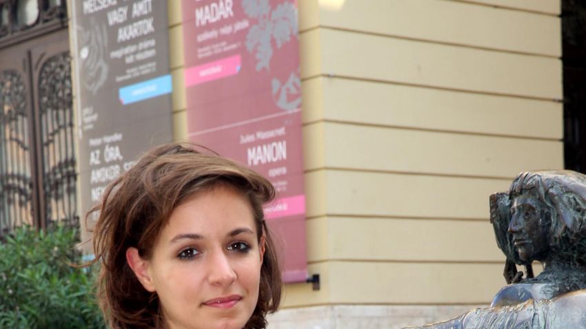 BAMA - Egy igazán jó filmre vágyik a „mesés” színésznő, Bach Zsófia