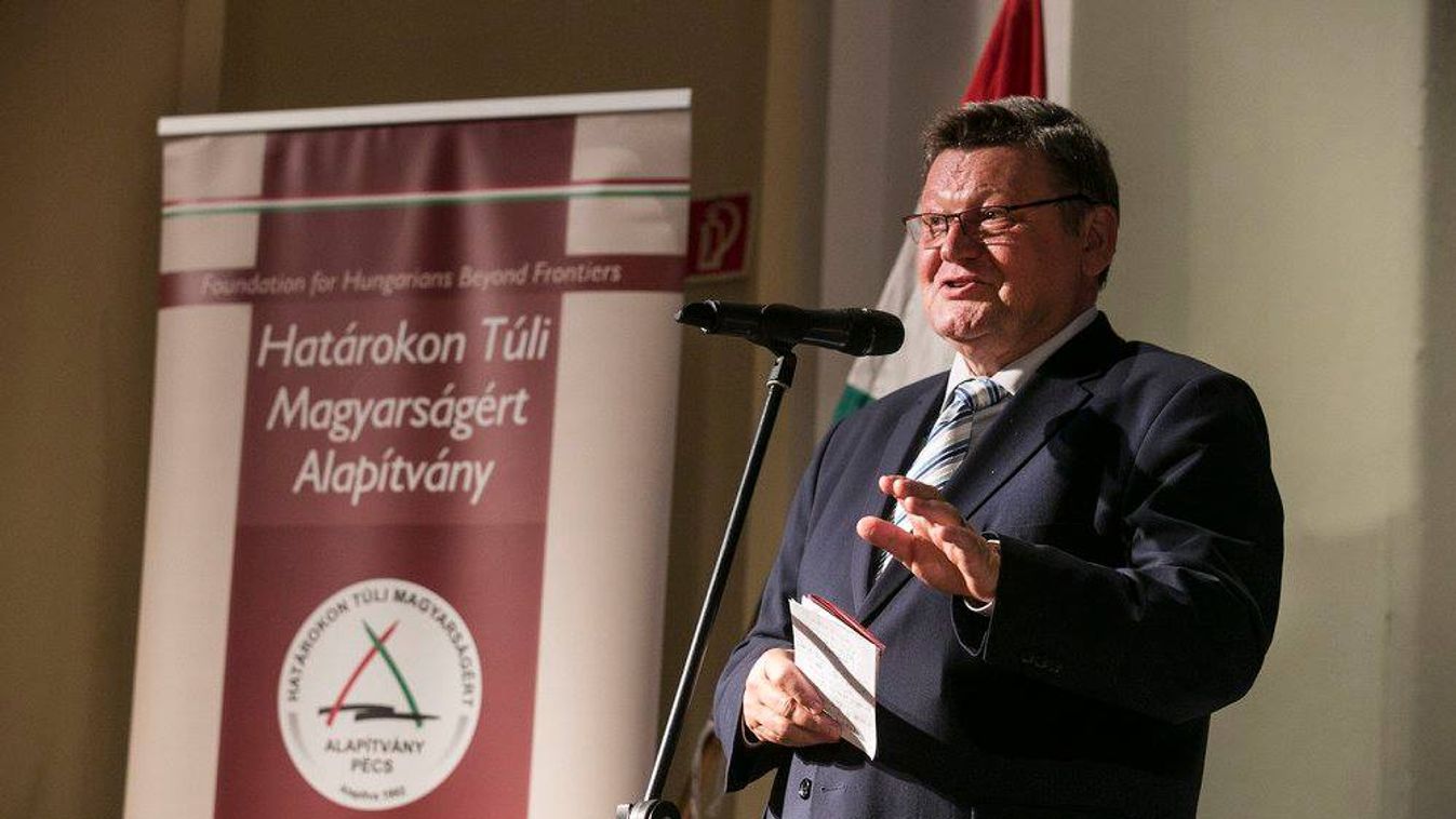 Dr. Bokor Béla ötven éve szolgálja a kultúrát határon innen és túl