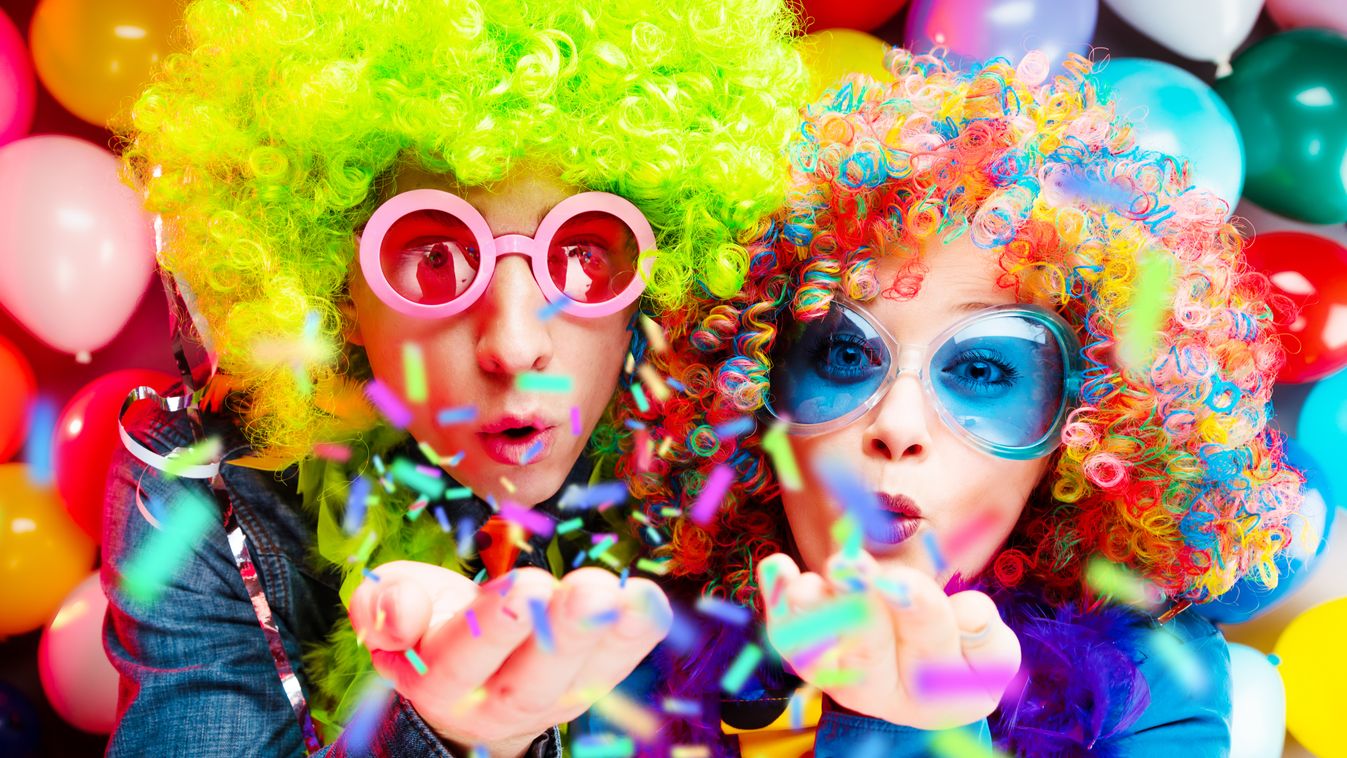 Díjazta zsűri az ötletes jelmezbe bújt felnőtteket