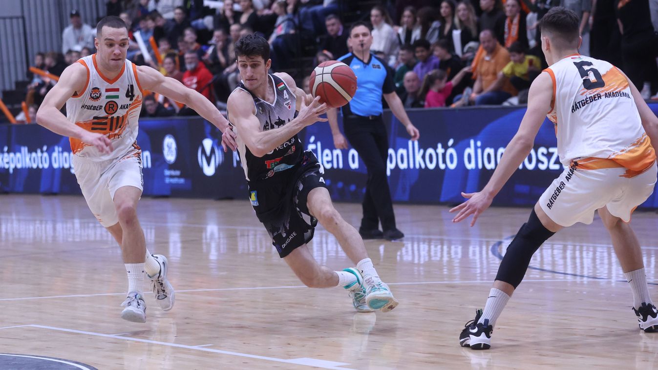 A Panthers lenne a Kaszások hóhéra