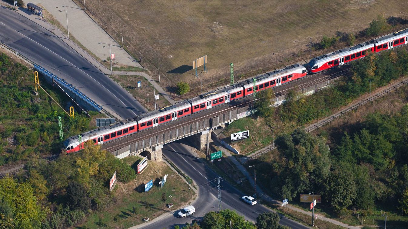 Több év után újra jár a Tenkes a Budapest-Pécs vonalon