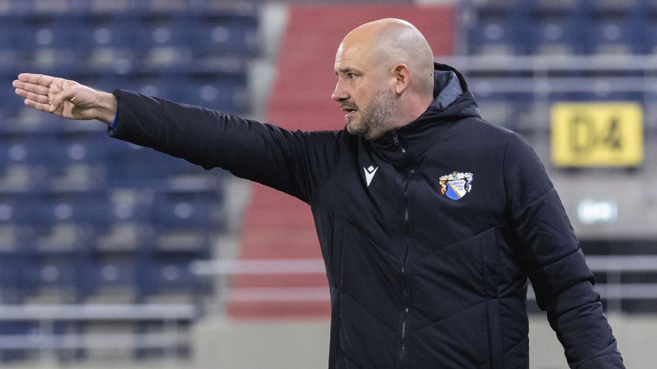 Pinezits Máté finoman bírózott egyet