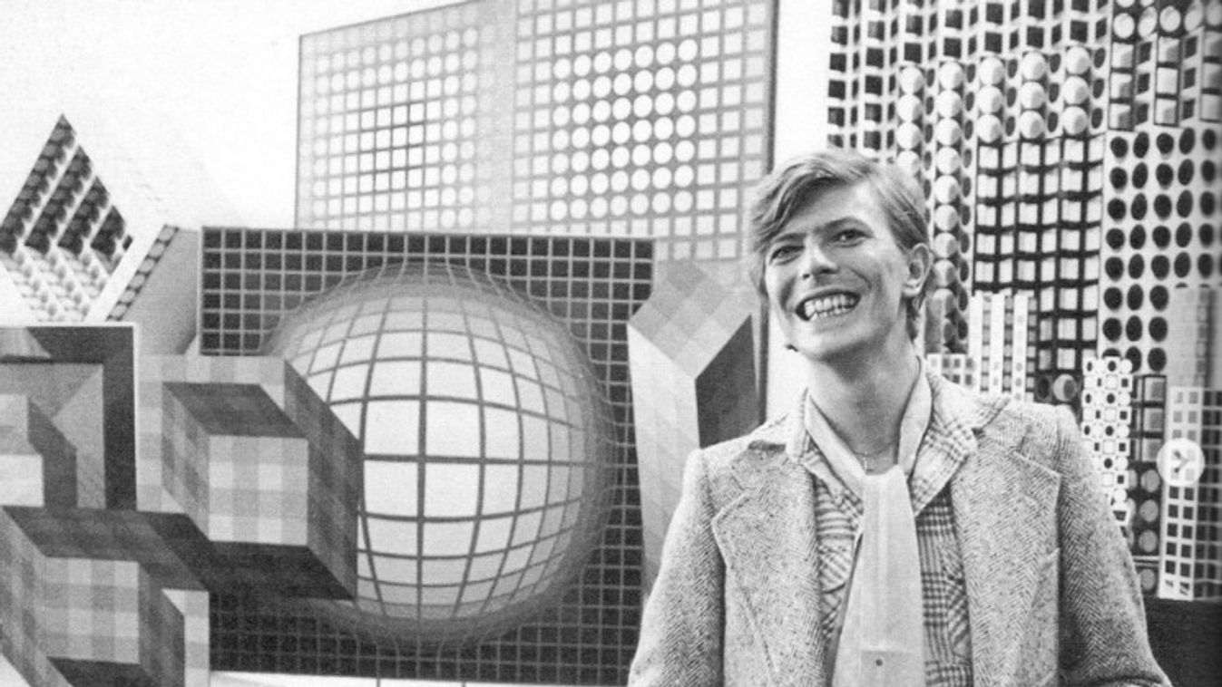 Retró - David Bowie rajongott a pécsi mester művészetéért