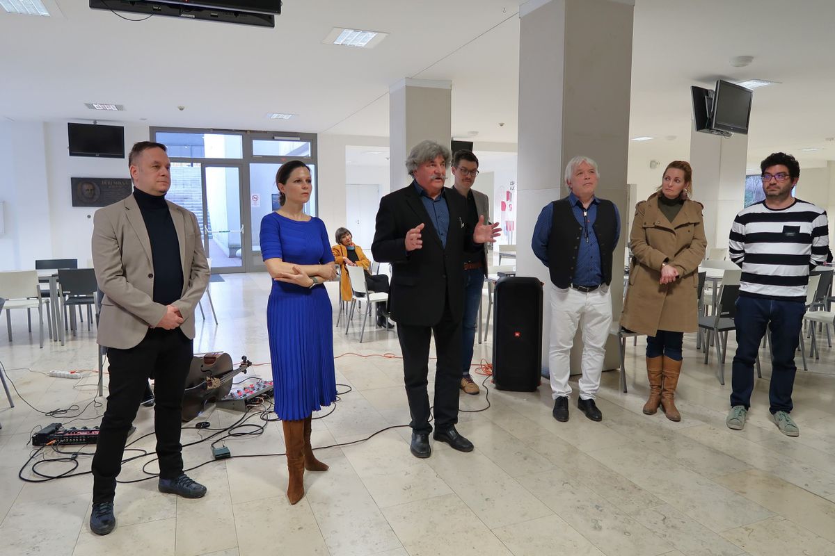 Vadásztársaság – Vadász Bence 60: a tárlat most Pécsen látható